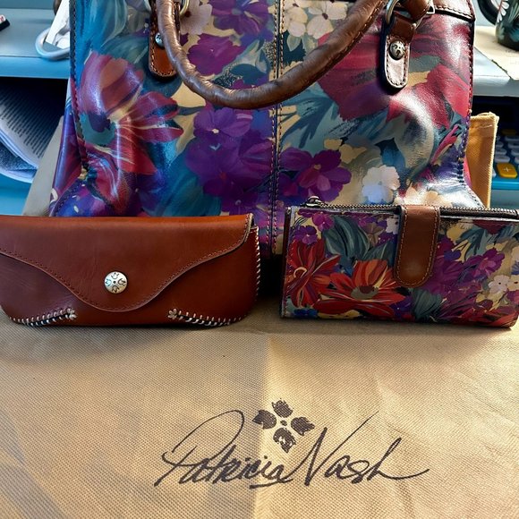Patricia Nash | Bags | Patricia Nash Leather Summer Floral Satchel ...
